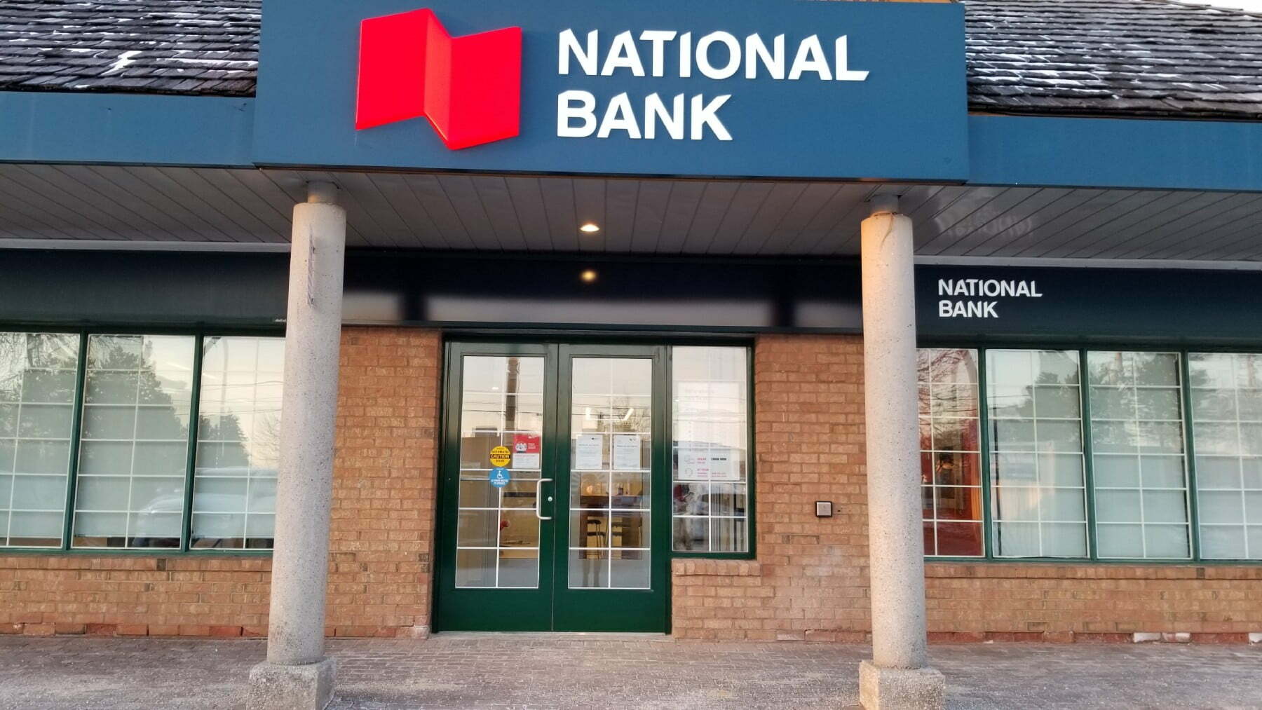National Bank London – Royalty General Construction